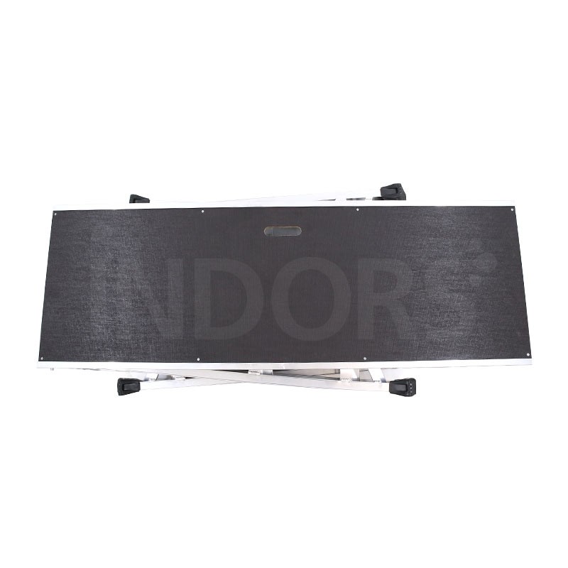 Tabouret professionnel Svelt Salicscendi G/M/P 3 marches UNI EN14183